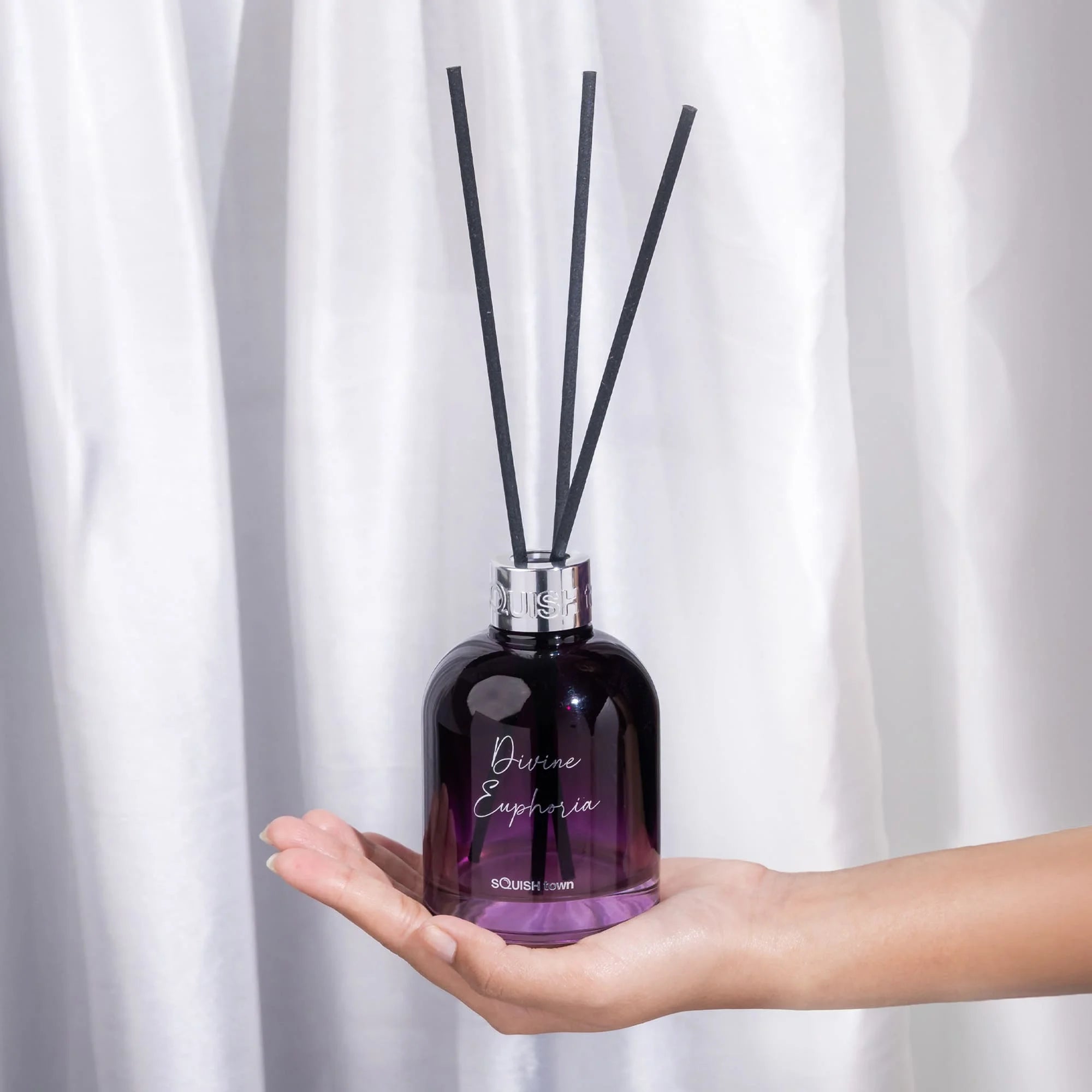 Divine Euphoria Reed Diffuser 200ml – Squish Town Private Limited